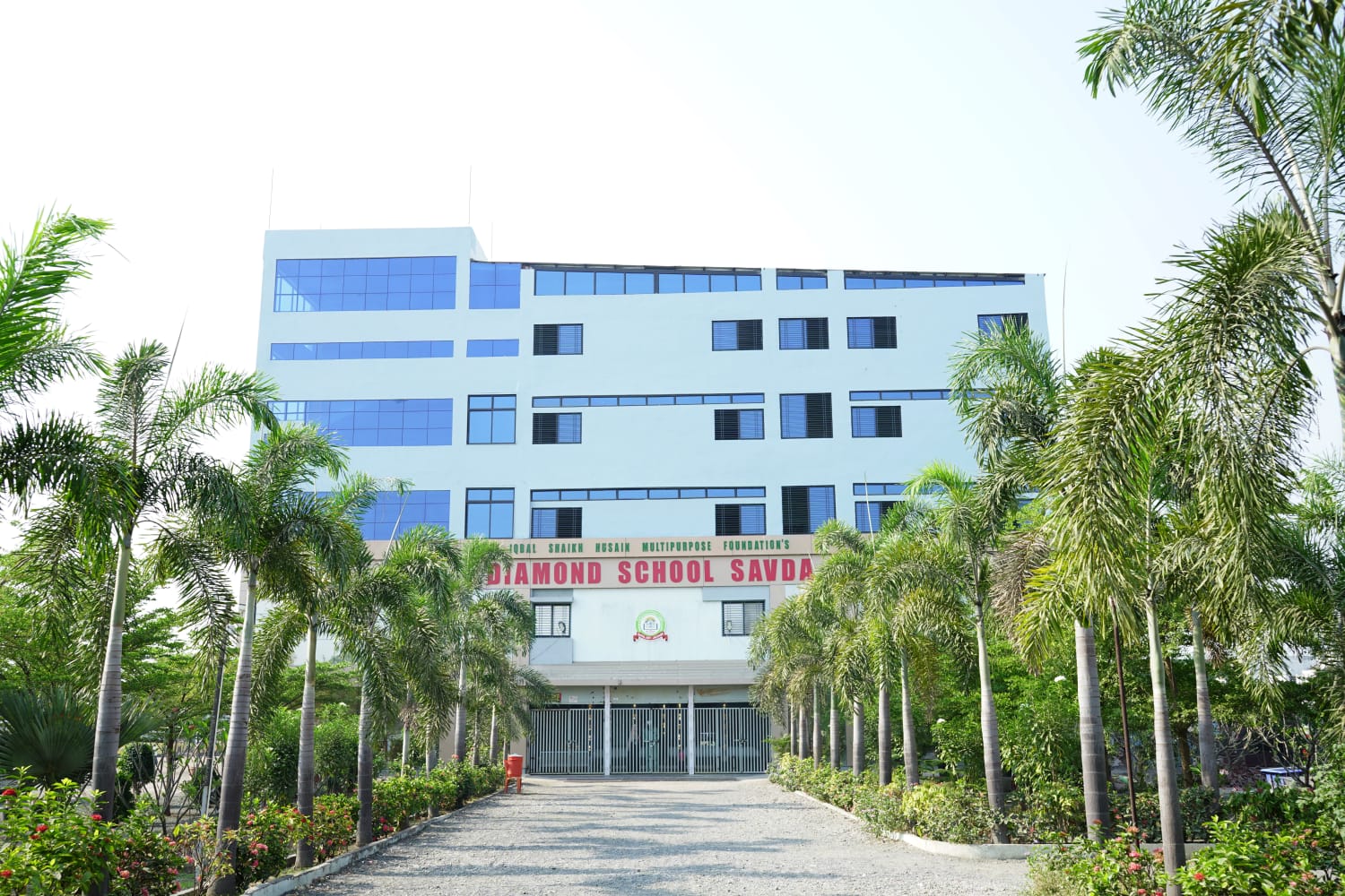 Diamond School - Home